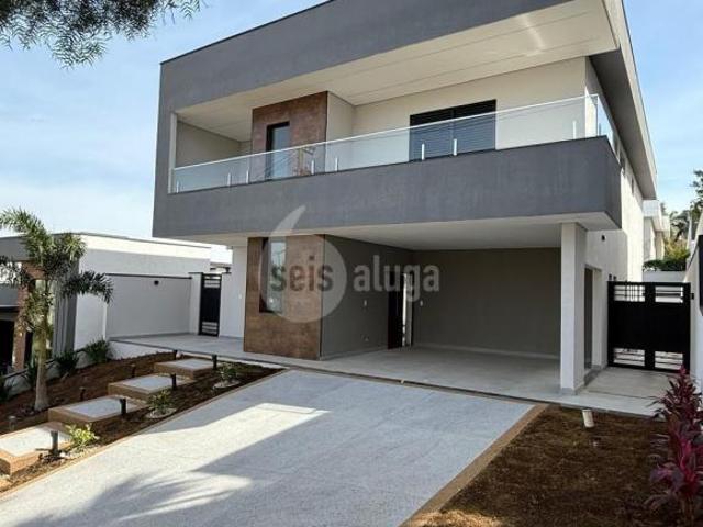 Casa à Venda no Helvétia Park II, Indaiatuba – 3 Suítes, 250m²