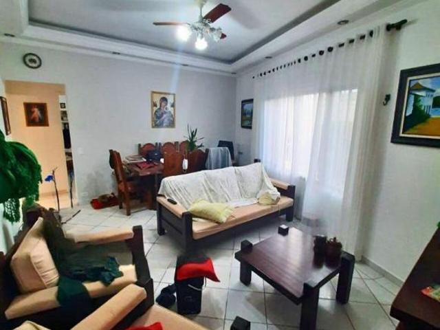 Casa à venda no Imperador, em Praia Grande SP