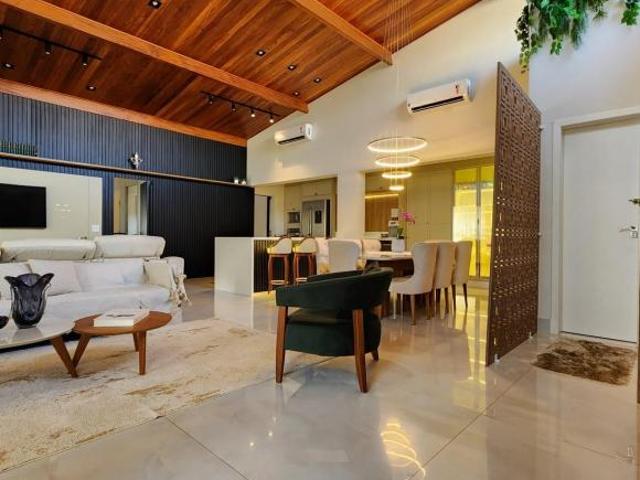 Casa à Venda no Iate Clube de Americana, 3 Dorms, 2 Suítes