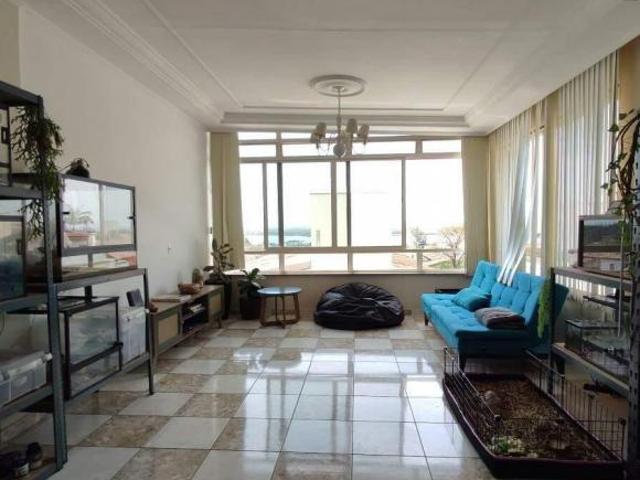 Casa à venda no Iate Cube de Americana com 3 quartos 1 suíte e 2 vagas de garagem