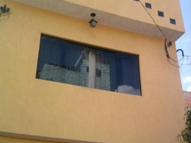 Casa a venda no IAPI Osasco 7 Dorms