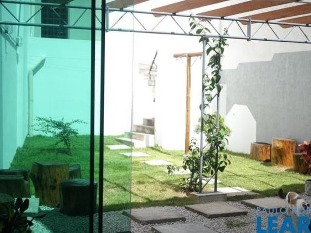 Casa à venda no Ipiranga
