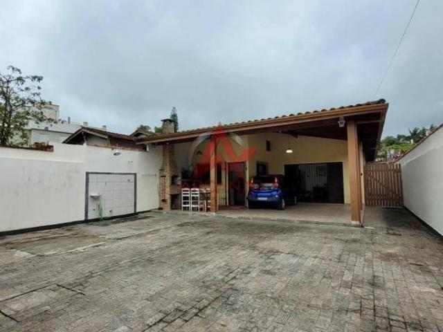 CASA A VENDA NO ITAGUA EM UBATUBA/SP
