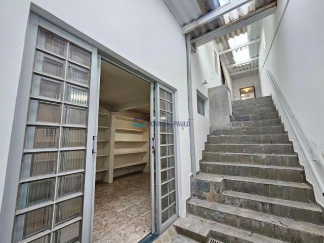 Casa à venda no Jabaquara, 2 dormitórios, 2 vagas cobertas