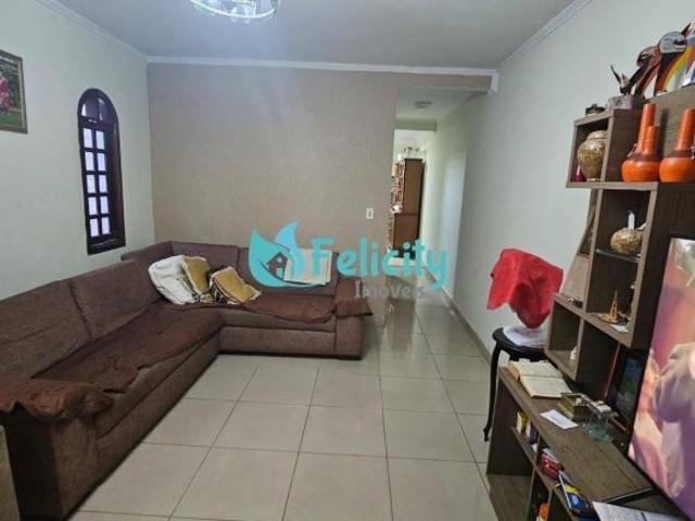 Casa à venda no Jardim Mutinga