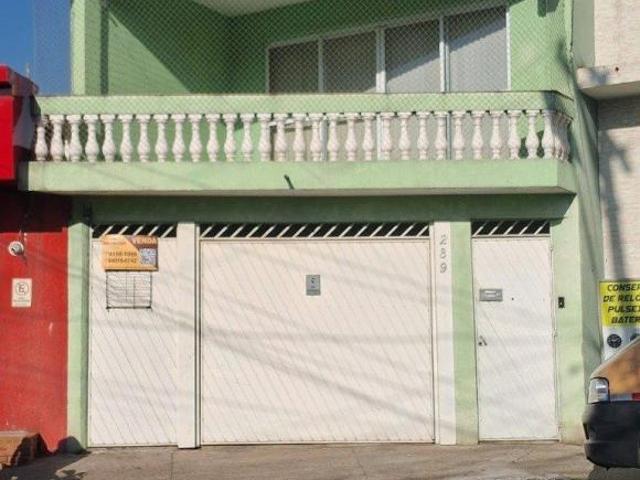 Casa à venda no Jardim Mutinga