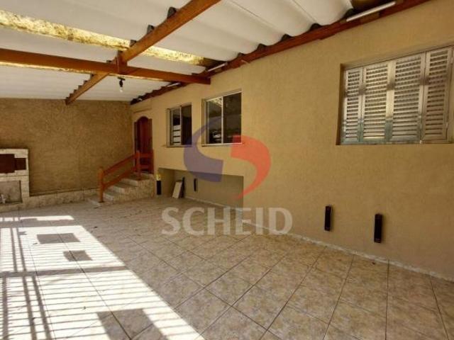 Casa a venda no Jardim Marajoara com 3 quartos 2 banheiros 3 vagas