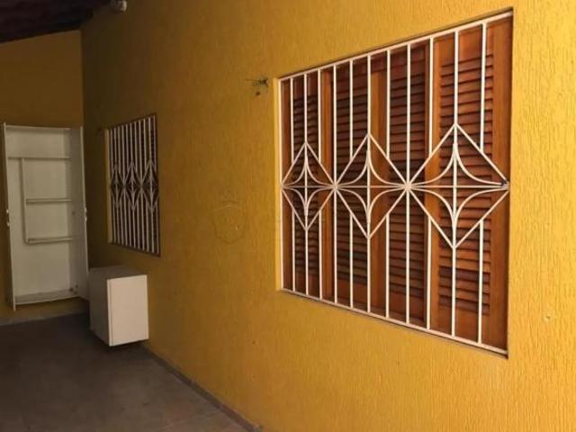 CASA Á VENDA NO JARDIM MARAMBAIA