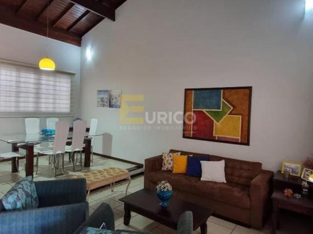 Casa à venda no Jardim Melle em Vinhedo/SP