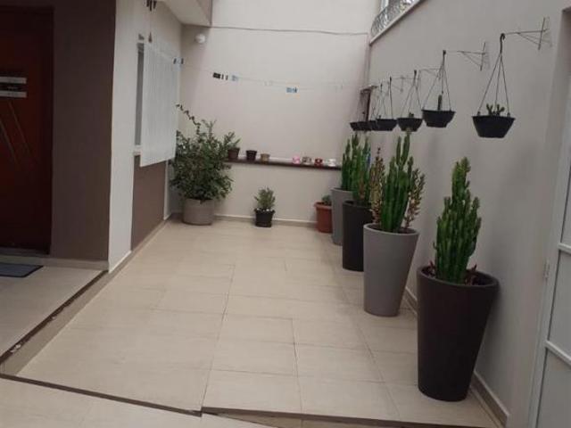 Casa à venda no Jardim Messina