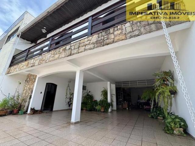 Casa à venda no Jardim Merci I