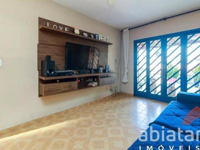 Casa à Venda no Jardim Monte Azul 3 Dormitórios, 3 Banheiros e 4 Vagas São Paulo/SP