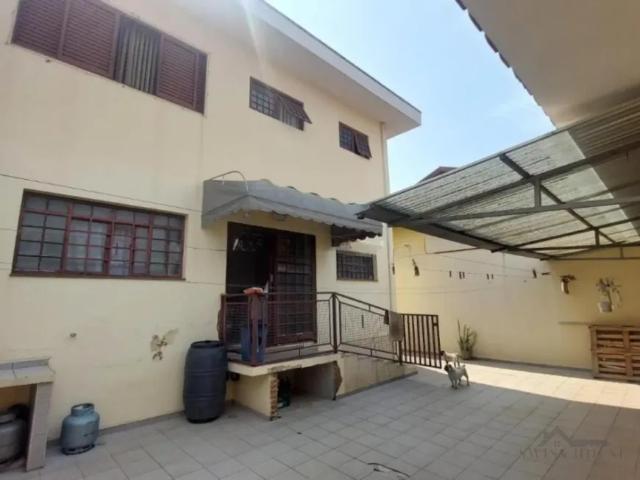 Casa à venda no Jardim Nova Europa em Campinas/SP