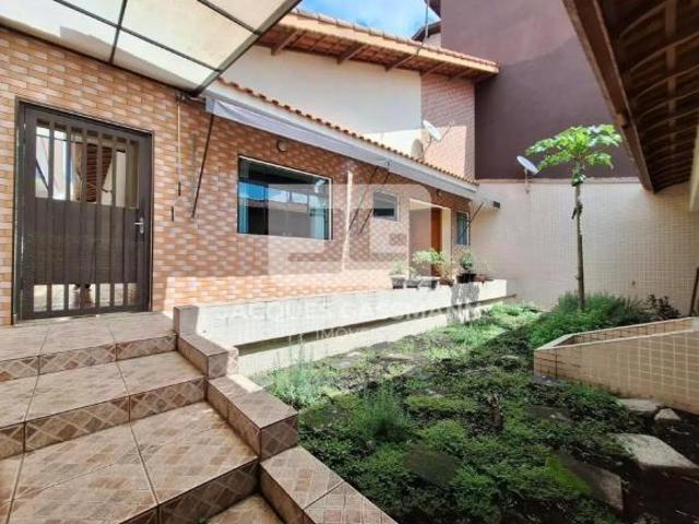 Casa à venda no Jardim Ocara