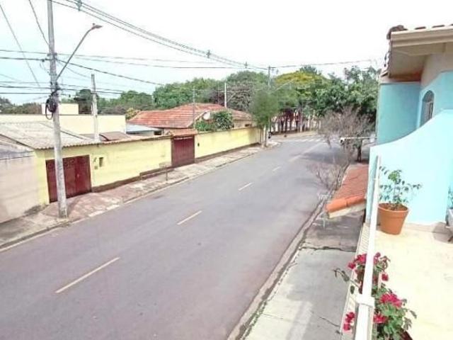 Casa a venda no Jardim Oreana, próximo ao centro em Boituva