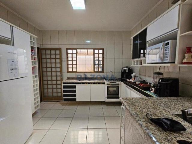 Casa à venda no Jardim Aclimação