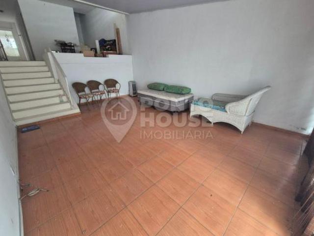Casa à venda no Jardim Aeroporto, 3 dormitórios, suíte, 1 vaga, quintal