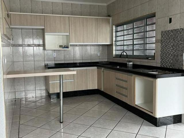 Casa a venda no Jardim Almira
