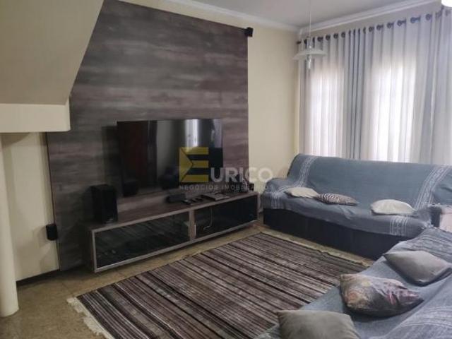 Casa à venda no Jardim Alto da Boa Vista em Valinhos/SP