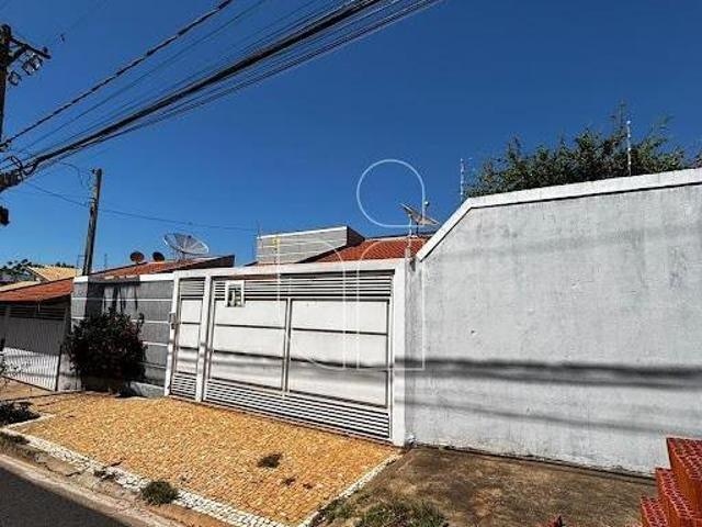 Casa à venda no Jardim Altos do Palmital na cidade de Marília/SP