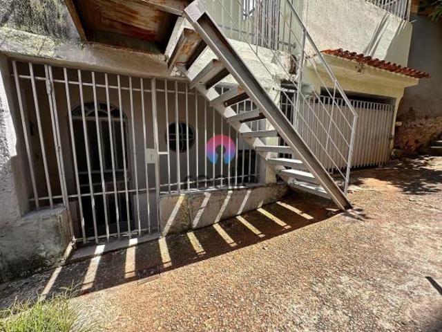 Casa à venda no Jardim Alvorada, BH próxima à Rua Flor D´Agua
