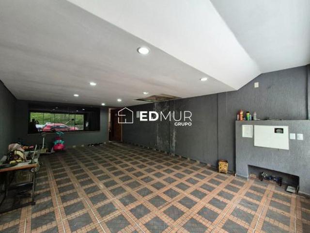 Casa à venda no Jardim Alzira Franco