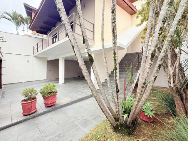 Casa à venda no Jardim América