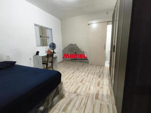 Casa à venda no Jardim americano próximo do Vista Verde fácil acesso