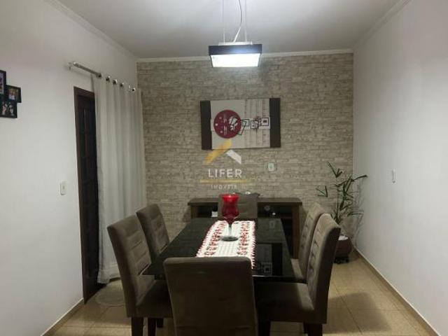 Casa à Venda no Jardim Ana Carolina II – Valinhos/SP