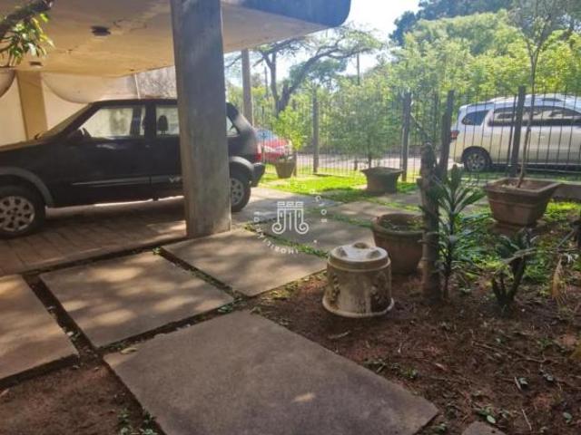 CASA À VENDA NO JARDIM ANA MARIA EM JUNDIAÍ/SP