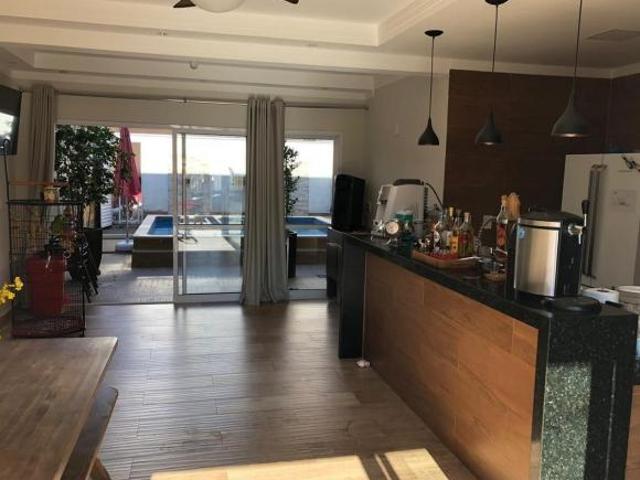 Casa à Venda no Jardim Boer I, Americana – 3 Suítes, 192m²