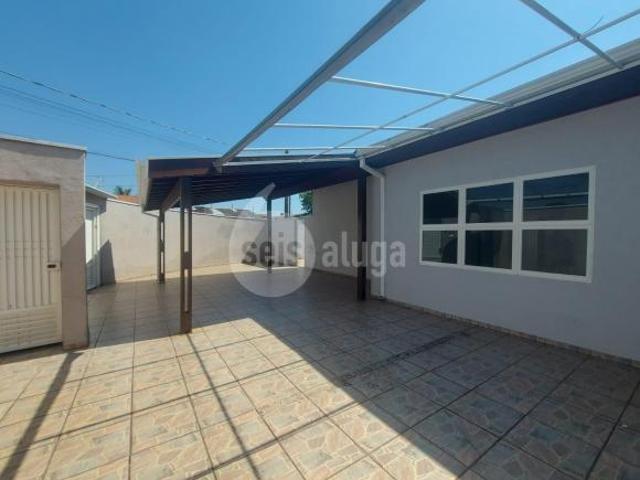 Casa à Venda no Jardim Brasil Americana: 3 Dorms, R$580mil