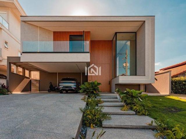Casa à venda no Jardim Caiapia