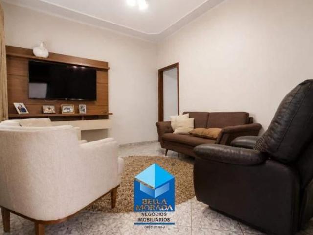 Casa à venda no Jardim Caieiras