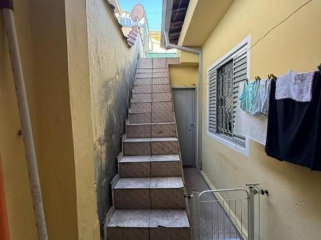 Casa à venda no Jardim Carombé