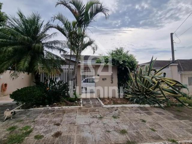 CASA À VENDA NO JARDIM CARVALHO