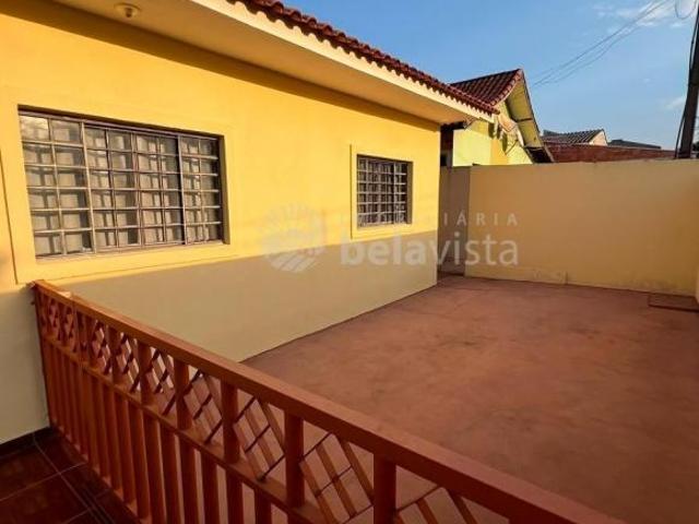 CASA À VENDA NO JARDIM CATUAÍ EM APUCARANA