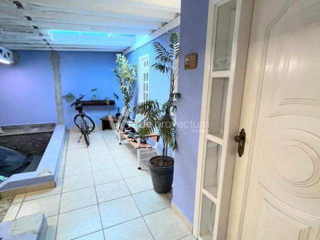 Casa à venda no Jardim Centenário em Valinhos