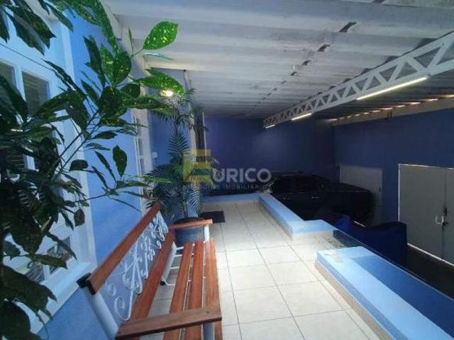 Casa à venda no JARDIM CENTENÁRIO em Valinhos/SP
