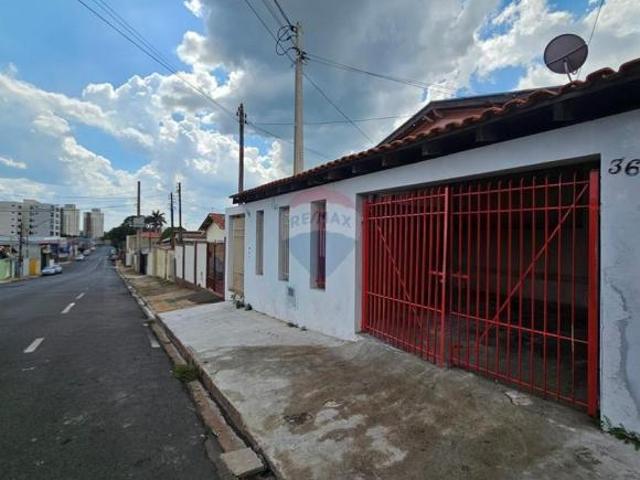 Casa à venda no Jardim Centenário na rua Rio Grande do Sul, Mogi Guaçu/SP
