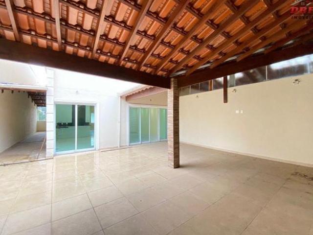 Casa à venda no Jardim City