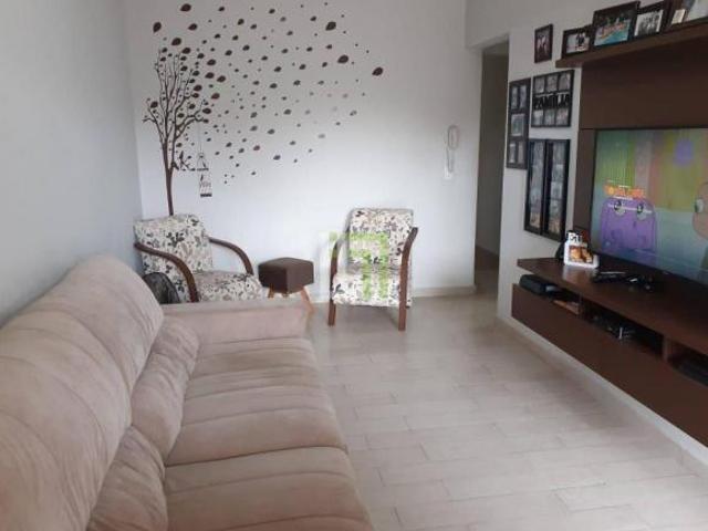 Casa à venda no Jardim Colônia