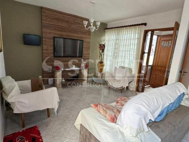 Casa à venda no Jardim Consórcio 3 dorms 1 suíte 4 vagas