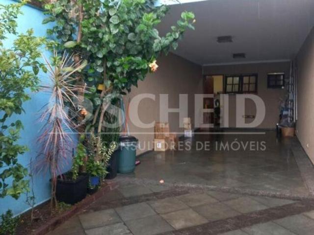 Casa à Venda no Jardim Consórcio com 3 Dormitórios, Suíte e 3 Vagas