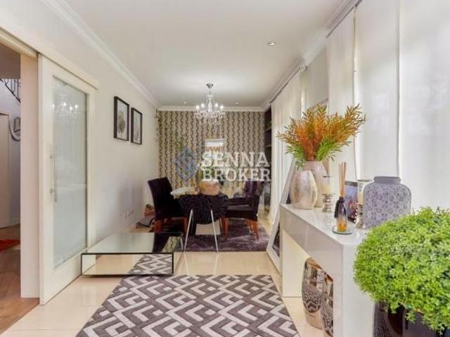 Casa a venda no Jardim das Américas · 490m² privativos · 4 quartos · 6 vagas