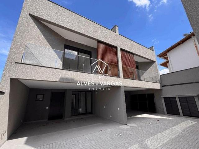 Casa à venda no Jardim das Américas