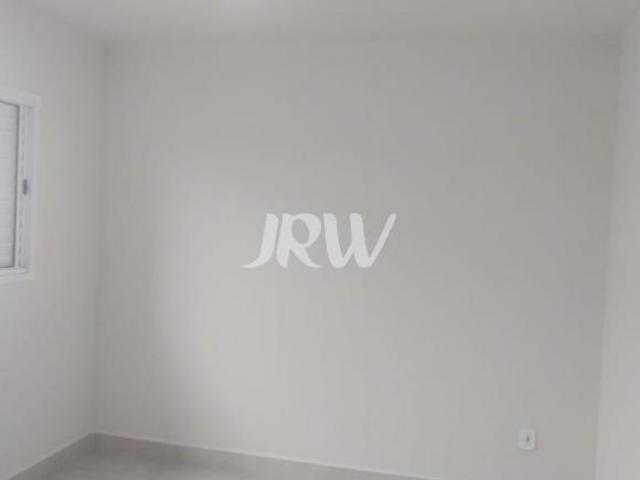 Casa à Venda no Jardim das Araras | 2 Dormitórios | 1 Sala | 1 Cozinha | 2 Vaga de Garagem | Aceita