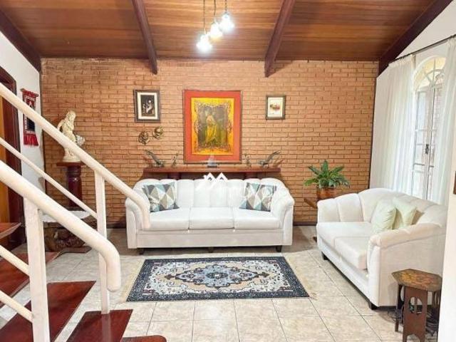 Casa à venda no Jardim das Colinas em São José dos Campos