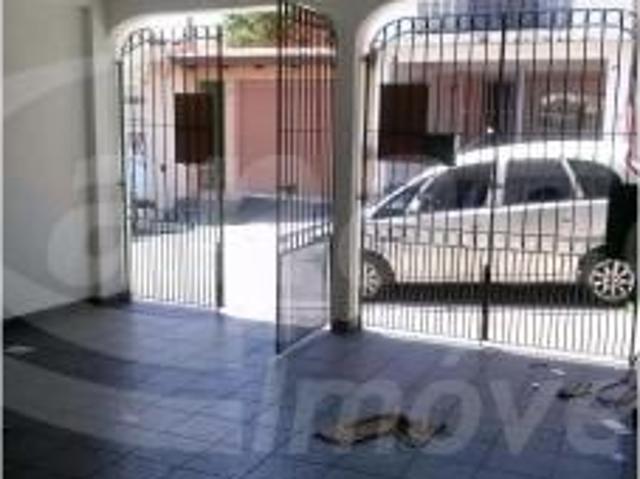 Casa à venda no Jardim das Flores com 4 quartos