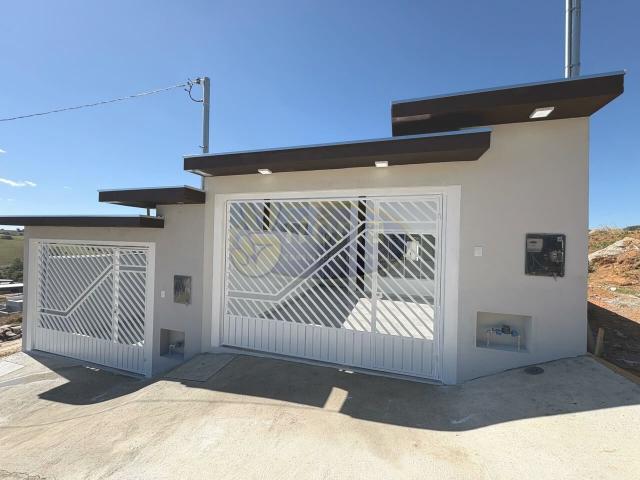 Casa a venda no Jd. das Oliveiras Toledo 2 Dorms